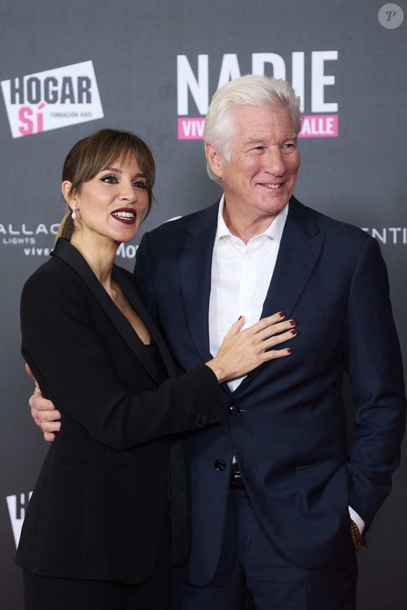 Richard Gere ne vit plus aux Etats-Unis : l'acteur américain de sortie dans le pays européen où ...