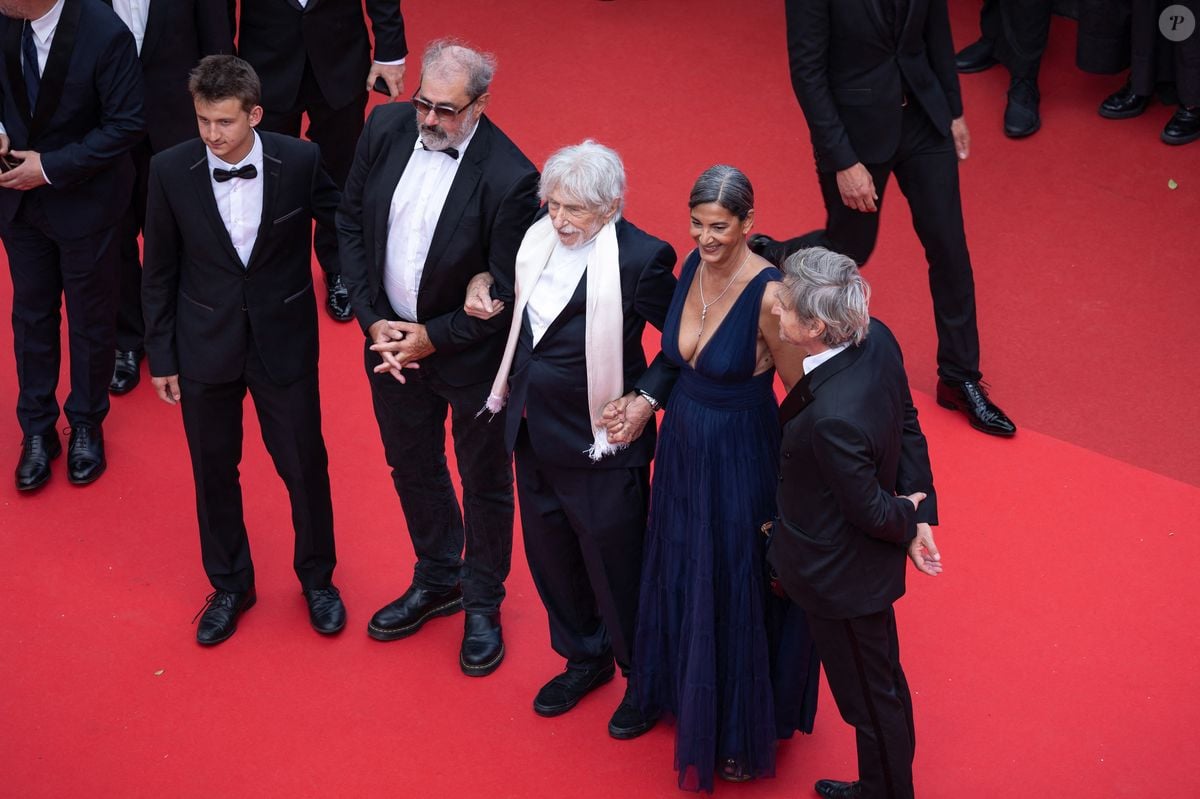 Photo : Timi-Joy Marbot, Gustave de Kervern, Pierre Richard et sa femme Ceyla Lacerda, guest ...