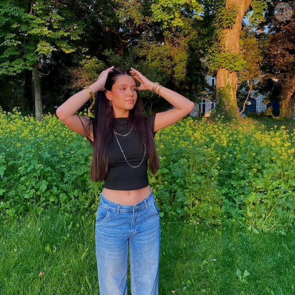 Miss France : découvrez Ynès Lallemand, Miss Champagne-Ardenne 2025, ses photos révèlent des ...