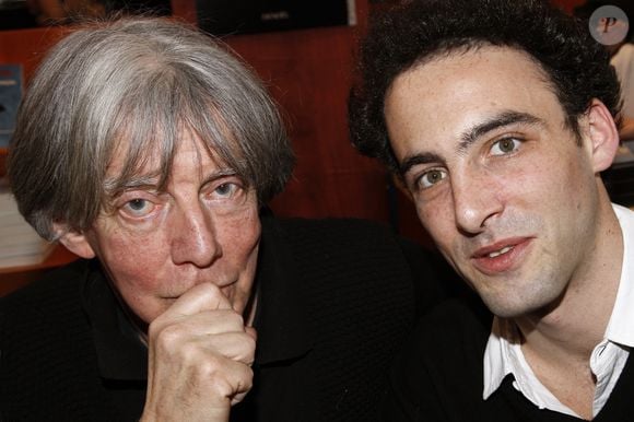 Photo : À quoi ressemblait donc la vie de Raphaël Glucksmann, fils d ...