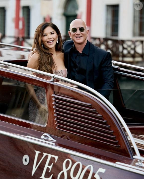 Tout s'est bien passé, ou presque... Les mariés Jeff Bezos et Lauren ...