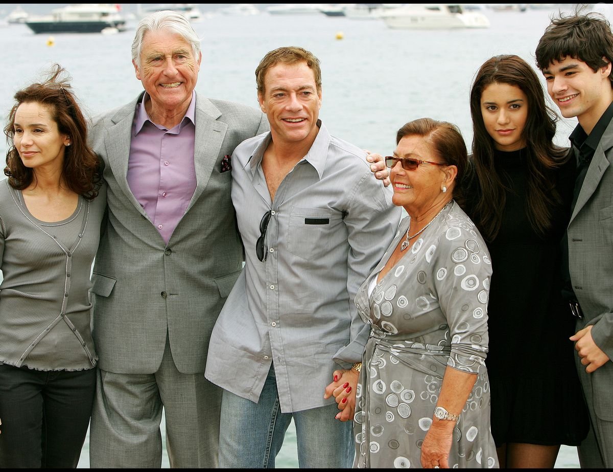 Photo : Jean-Claude Van Damme avec ses parents Eliane et Eugène, sa ...