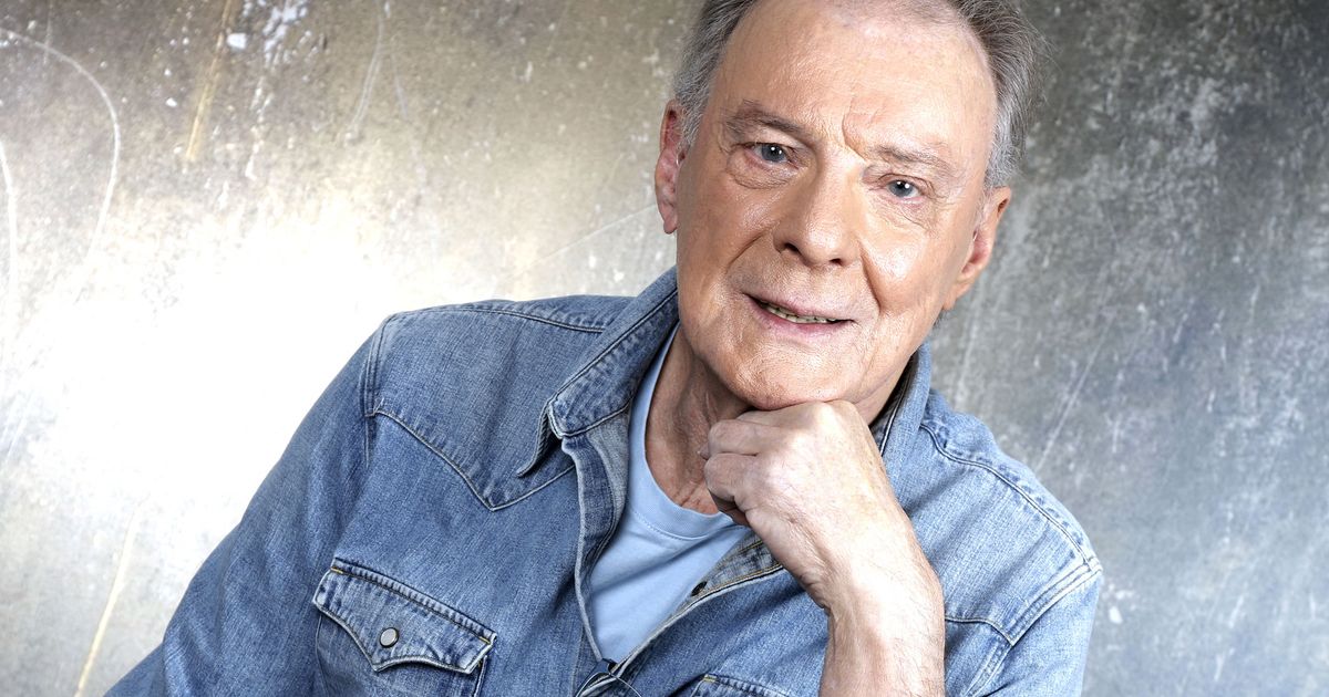 Herbert Léonard nous a quittés il y a 6 mois, des photos de l'artiste "digne et souriant" prises ...