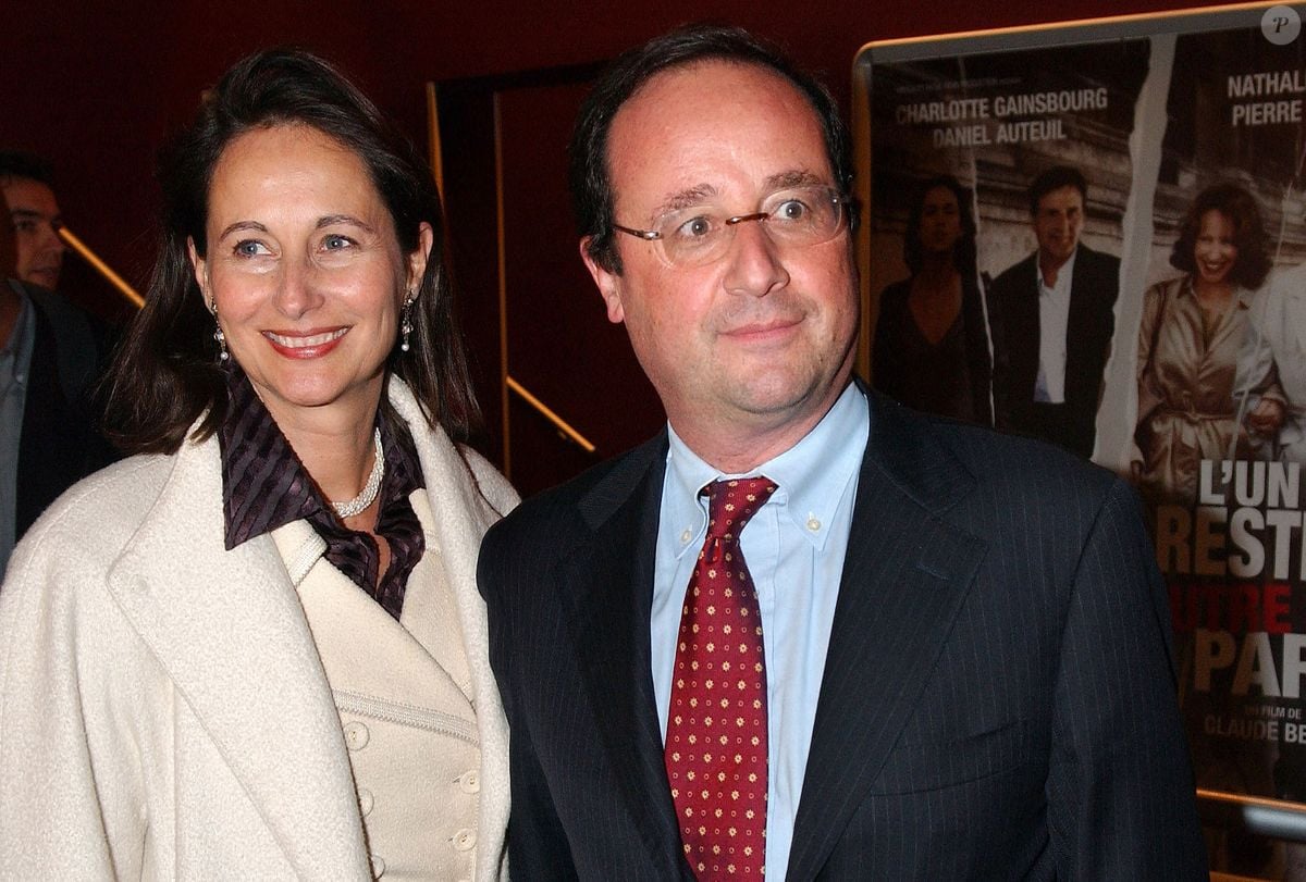 Photo : Le leader du Parti socialiste français François Hollande et la ...