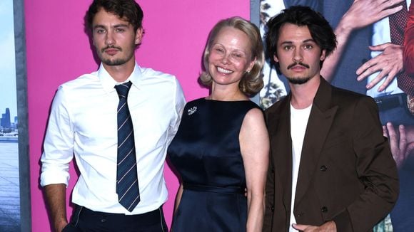Photo : Pamela Anderson et son fils Brandon se rendent au "Polo Bar" à ...