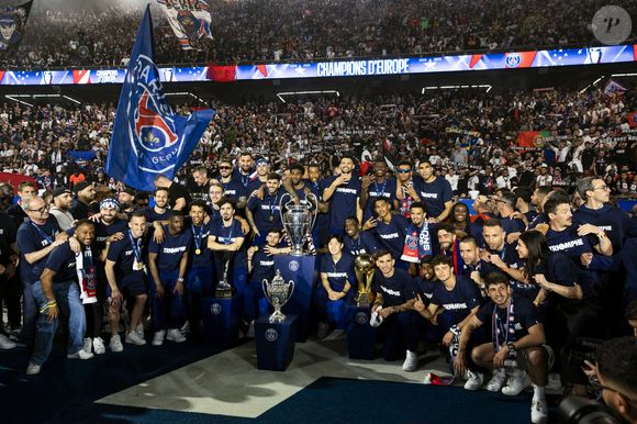 "C'était son rêve" : Une figure du PSG, les yeux embués, peine à se contenir en évoquant le ...