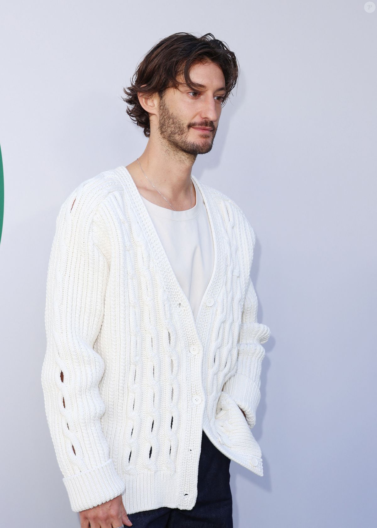 Photo : Pierre Niney au photocall du défilé Lacoste Collection Femme ...