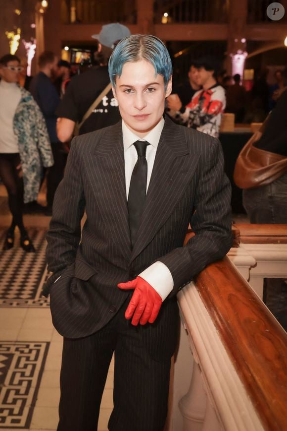 Christine And The Queens : découvrez la métamorphose de Héloïse ...