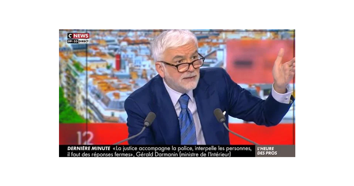 "Pas eu la moindre explication sur mon renvoi mais..." : A 82 ans, ce ...