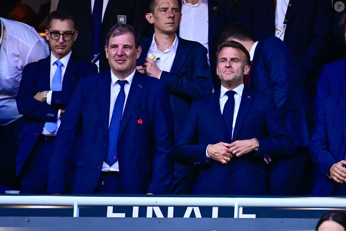 Photo : Florian Grill ( president FFR ) et Emmanuel Macron lors de la ...