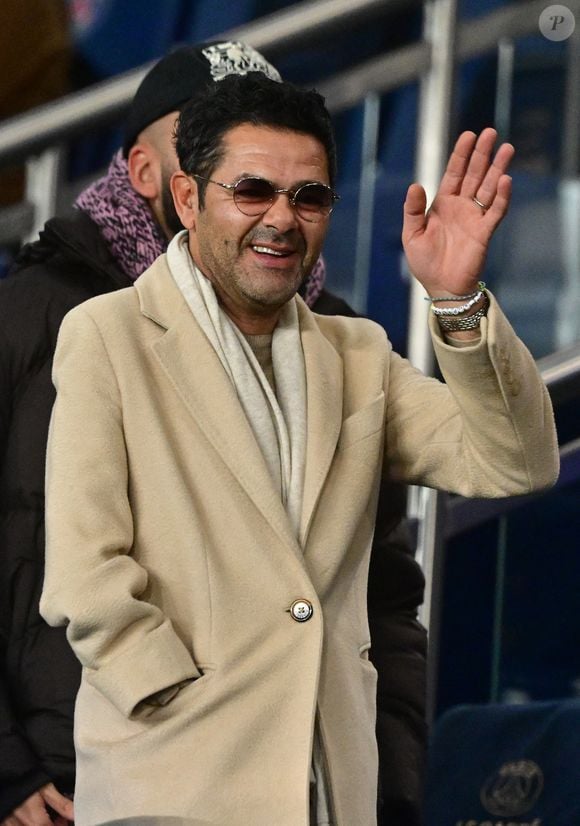 Photo : Jamel Debbouze - Célébrités dans les tribunes du match de Ligue ...