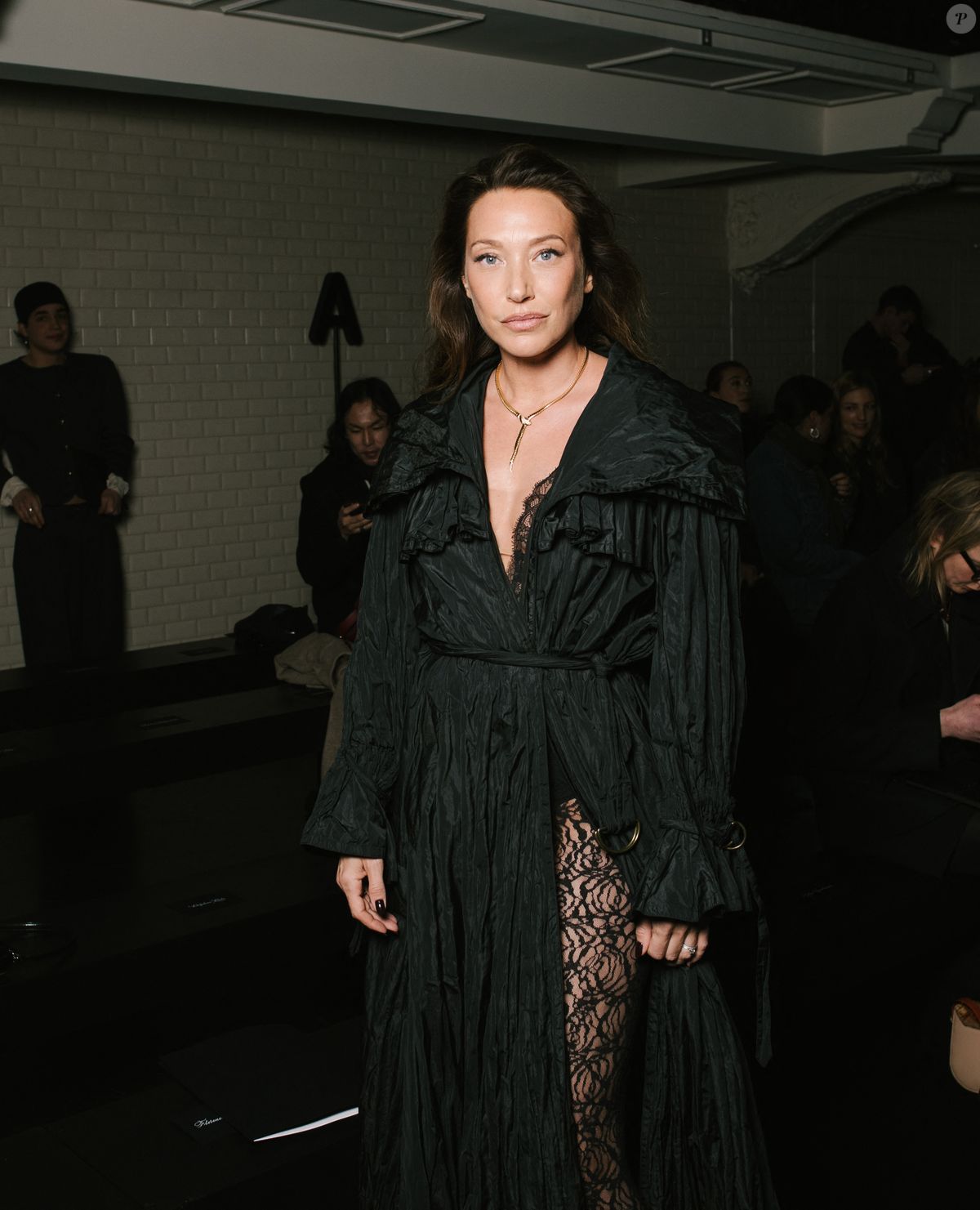Photo : Laura Smet - Les célébrités au défilé Jean-Paul Gaultier ...