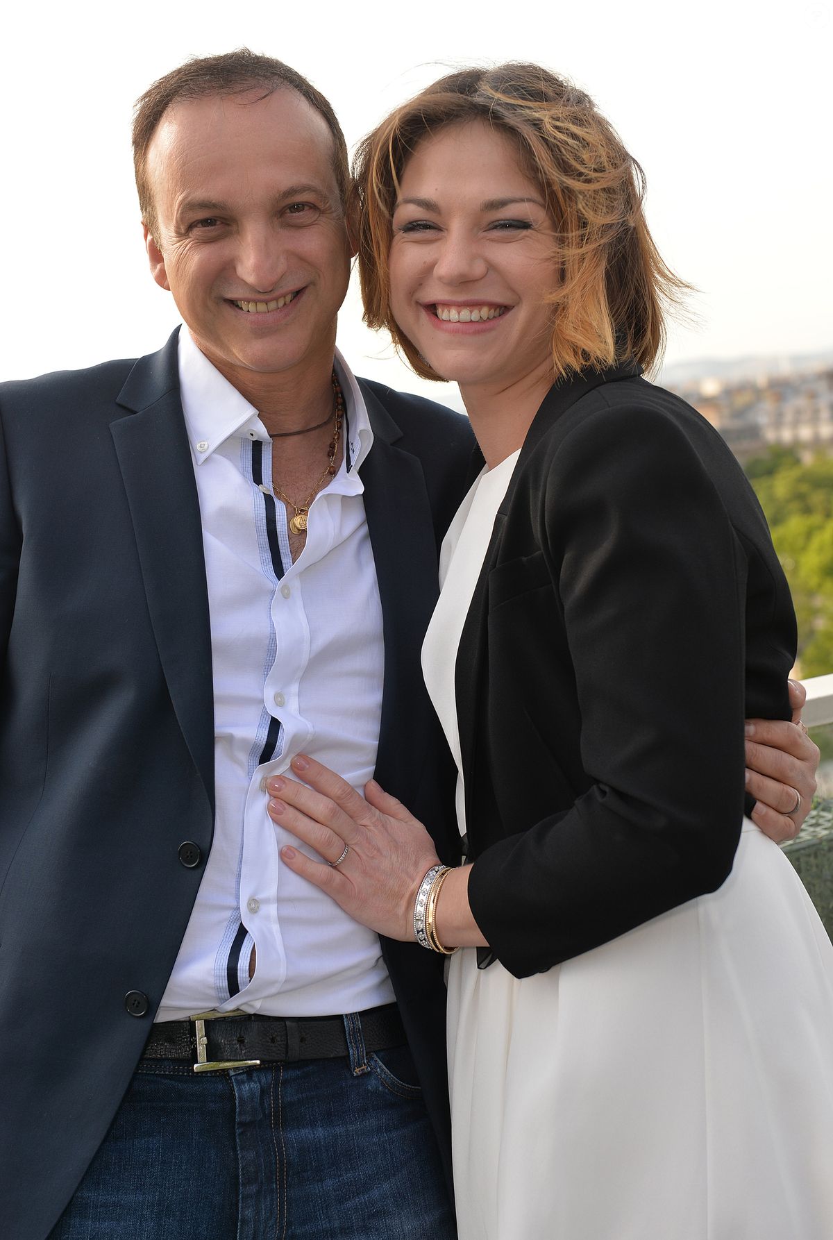 Photo : Exclusif - Emilie Dequenne et Michel Ferracci posent lors du ...