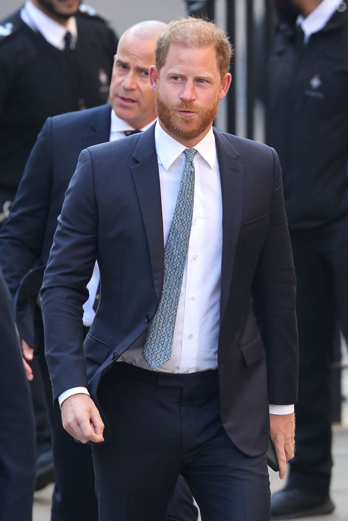 Photo : Le prince Harry arrivant à la Haute Cour de justice britannique ...