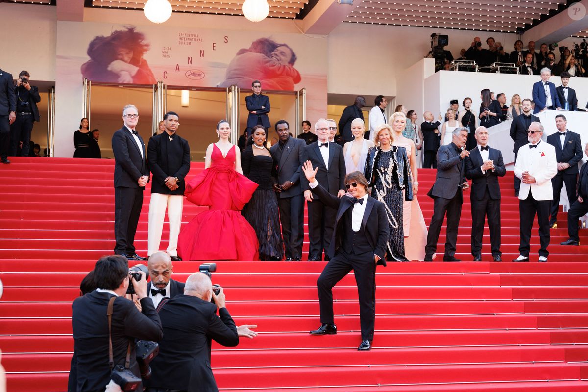 Photo : Tom Cruise, Christopher McQuarrie, Greg Tarzan Davis, Hayley ...