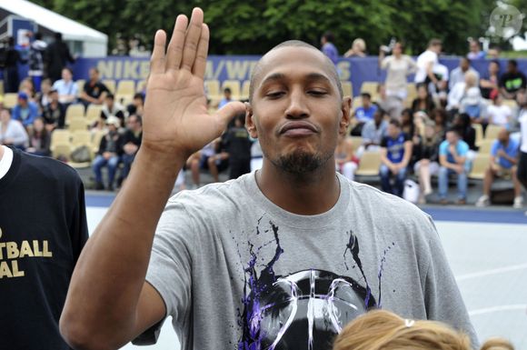 Mask Singer 8 : C'est terminé pour le Gladiateur, un champion reçu à la ...