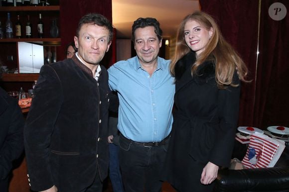 Photo : Sa compagne a 19 ans de moins que lui, mais entre eux, la complicité est immédiate ...