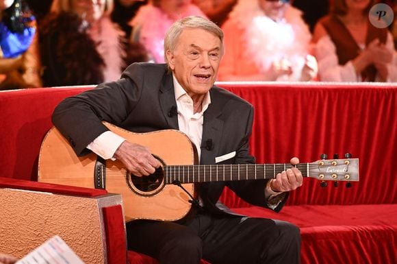 Salvatore Adamo : Ses confidences sur sa possible retraite dans les prochaines années - Purepeople