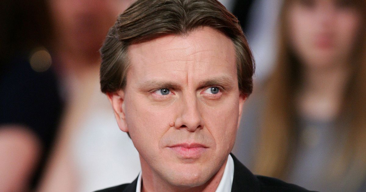 Claude François Jr. ne voulait pas signer ce contrat qui vient pourtant ...
