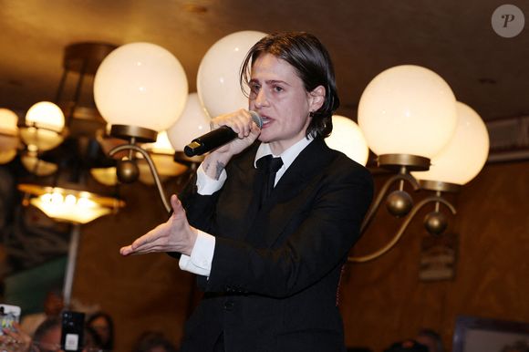 Christine And The Queens : découvrez la métamorphose de Héloïse ...