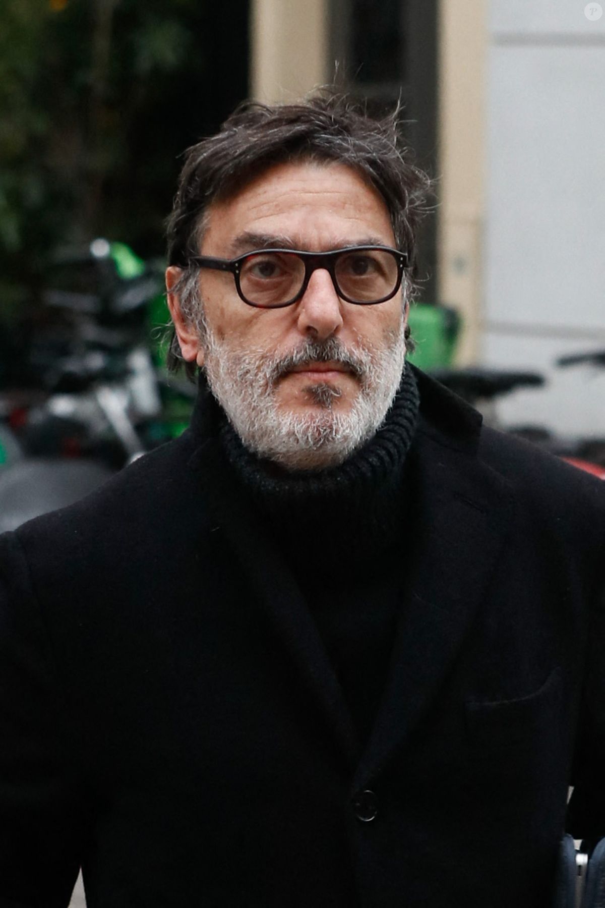 Photo : Sur le plateau de "Salut les Terriens !" Yvan Attal - Arrivées ...