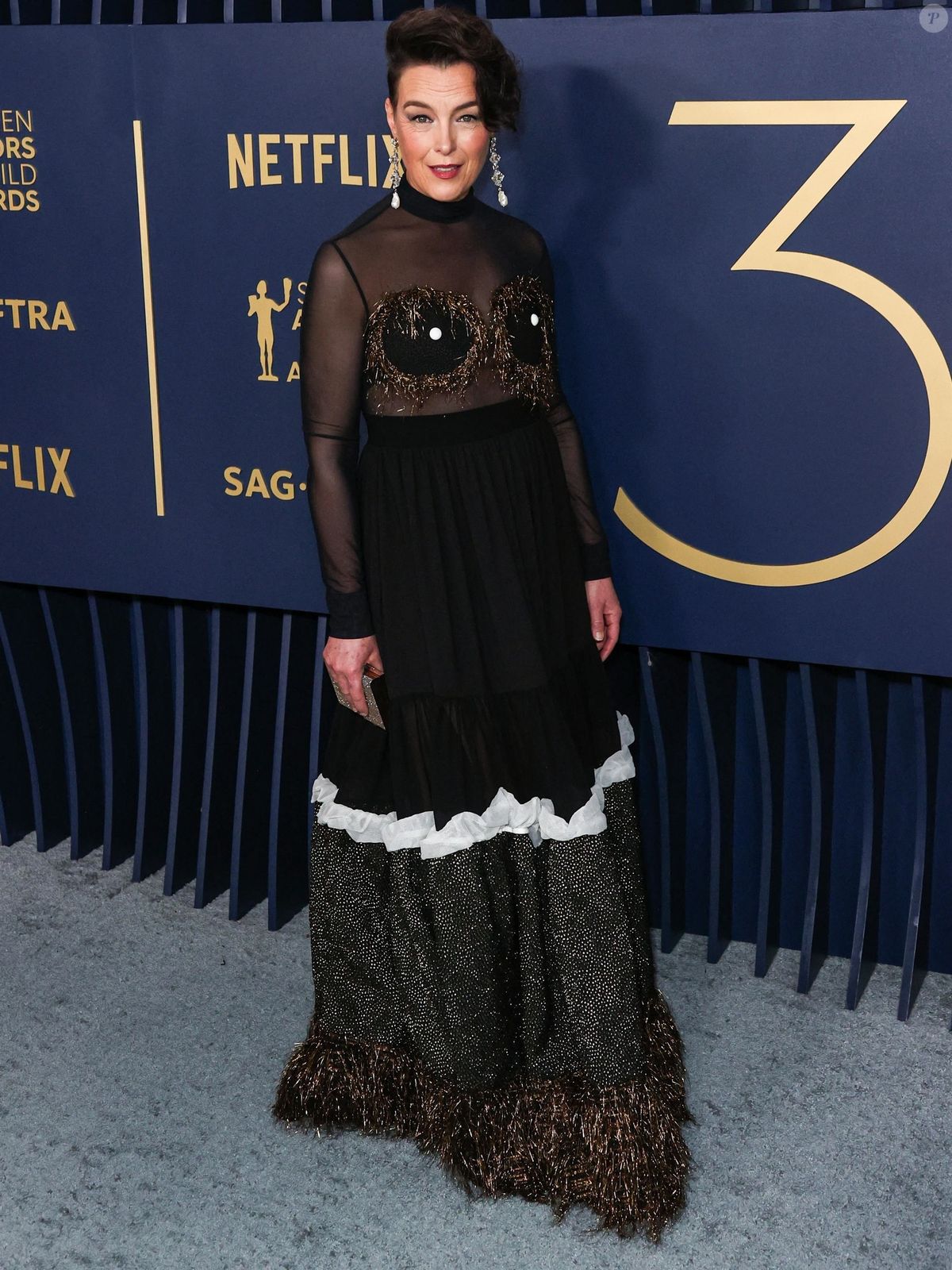 Vidéo : A 56 ans, une star de The Crown résignée après des années d ...