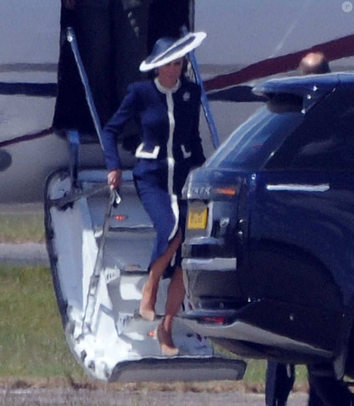 Photo : Le prince William et son épouse Kate Middleton à l'aéroport de ...