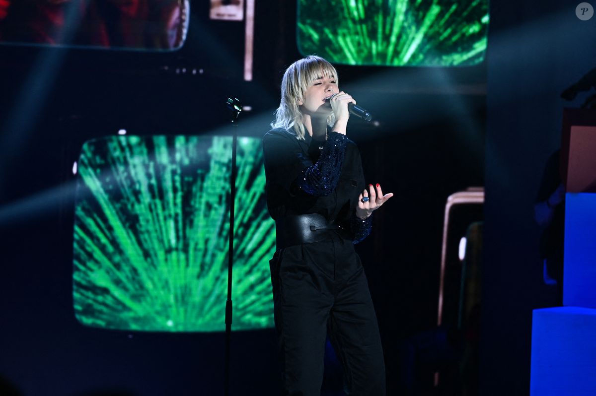 Photo : Exclusif - la chanteuse Suisse Stéphane - Enregistrement de l ...