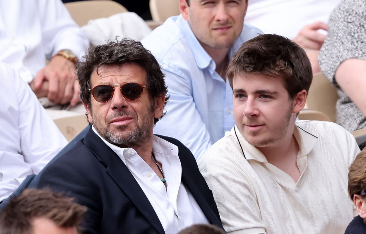 Photo : Patrick Bruel et son fils Oscar dans les tribunes lors des ...