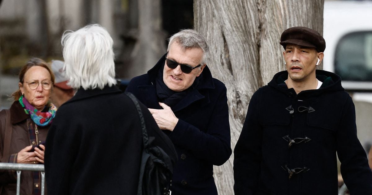 Laurent Ruquier avec Christine Bravo au Père-Lachaise pour Isabelle ...