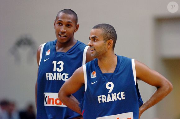 Mask Singer 8 : C'est terminé pour le Gladiateur, un champion reçu à la ...