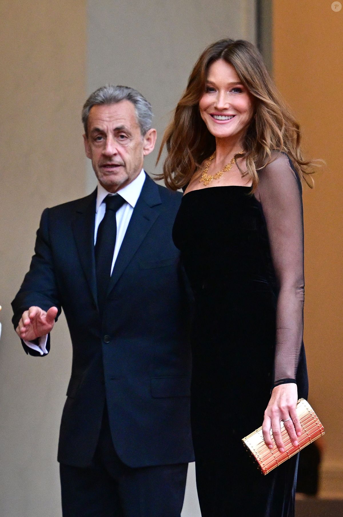 Photo : Nicolas Sarkozy et sa femme Carla Bruni (robe Ralph Lauren ...