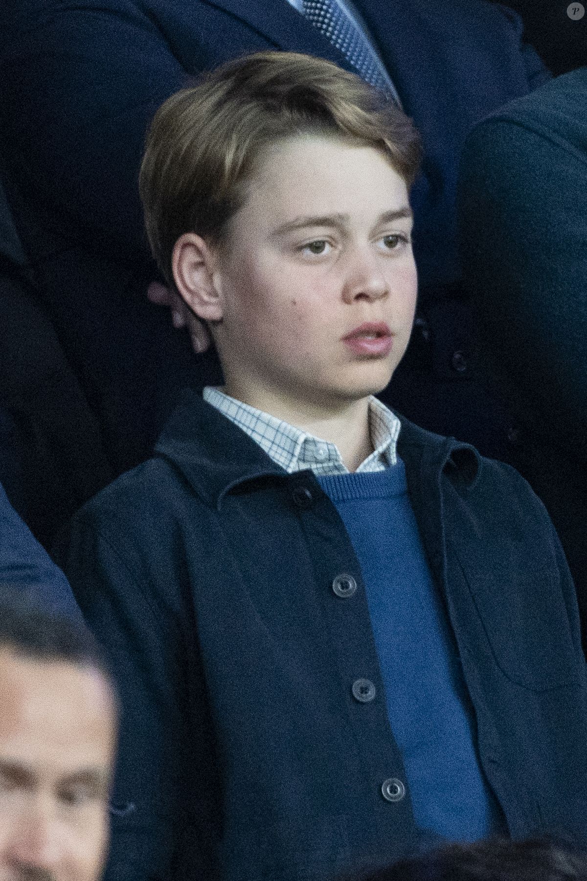 Photo : Le prince William, prince de Galles, et son fils, le prince ...