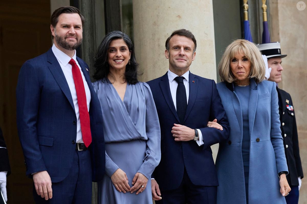 Photo : Le président français Emmanuel Macron et sa femme la Première ...