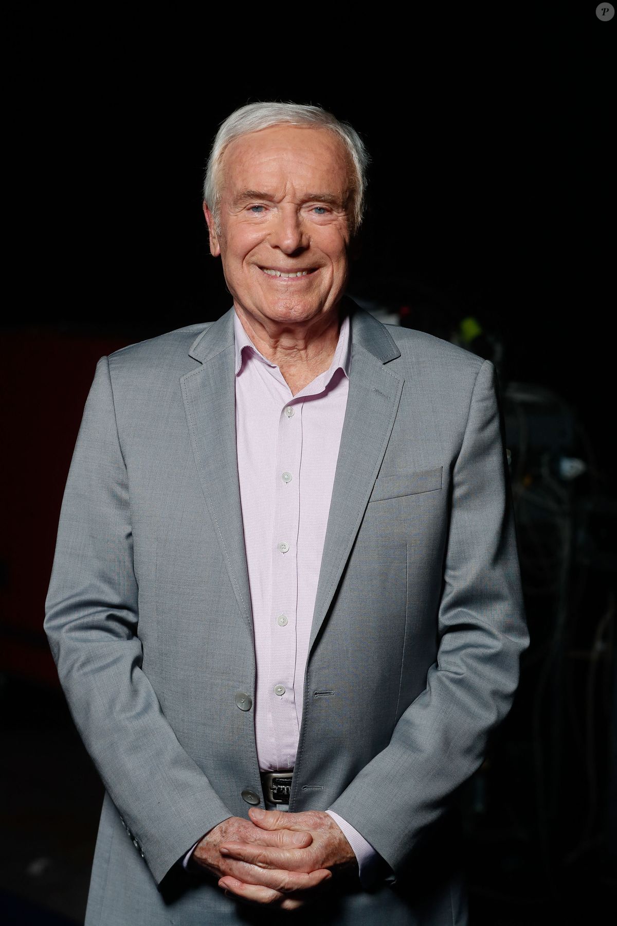 Photo : Exclusif - Pierre Douglas - Backstage - Enregistrement de l ...