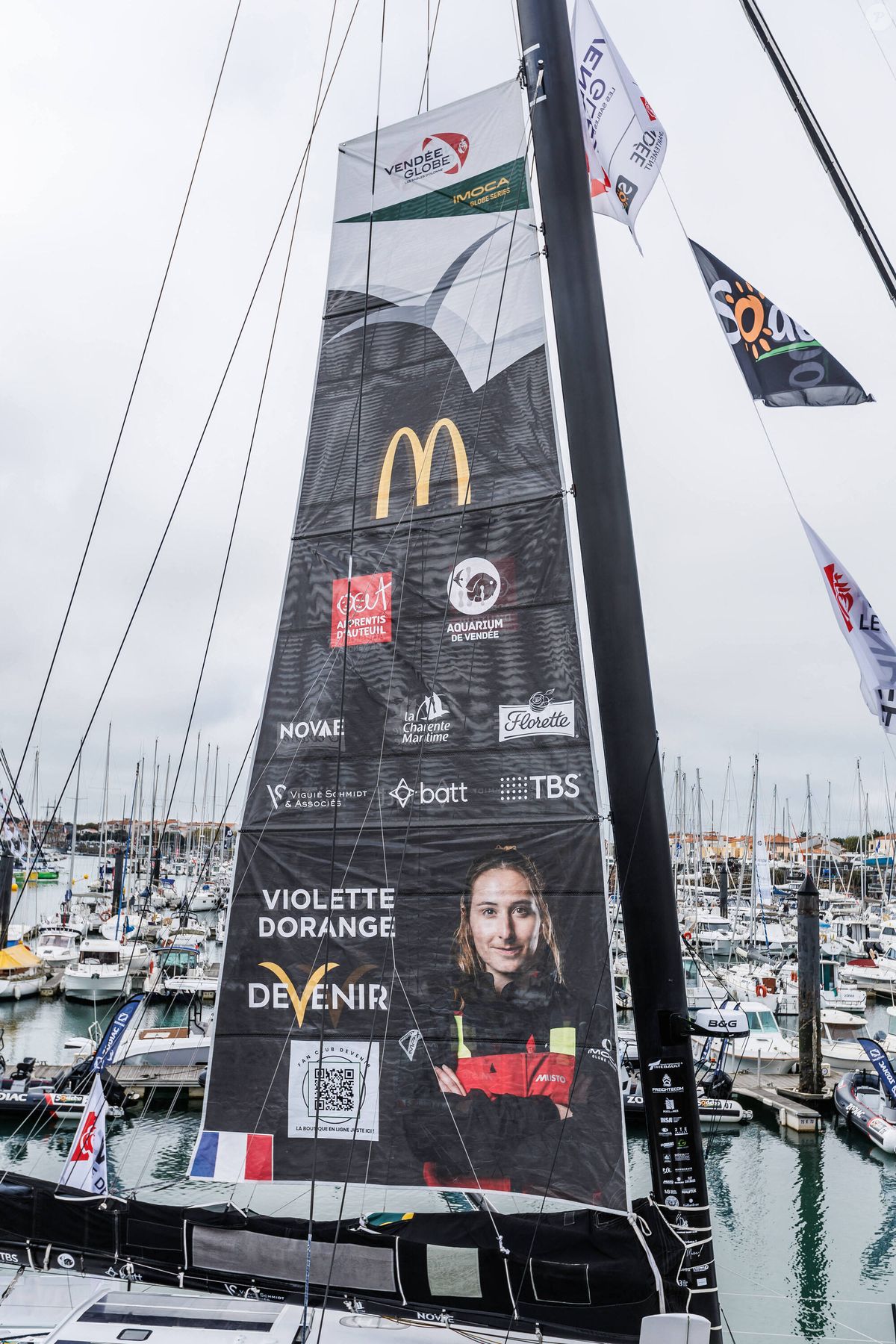 Photo : Violette Dorange pendant le Vendée Globe, le 1er novembre 2024 ...