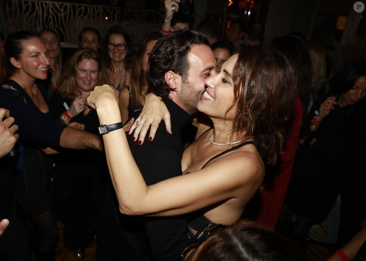 Photo : Exclusif - Greg Levy et Laurie Cholewa aux Jardins du Presbourg à Paris, le 6 novembre ...