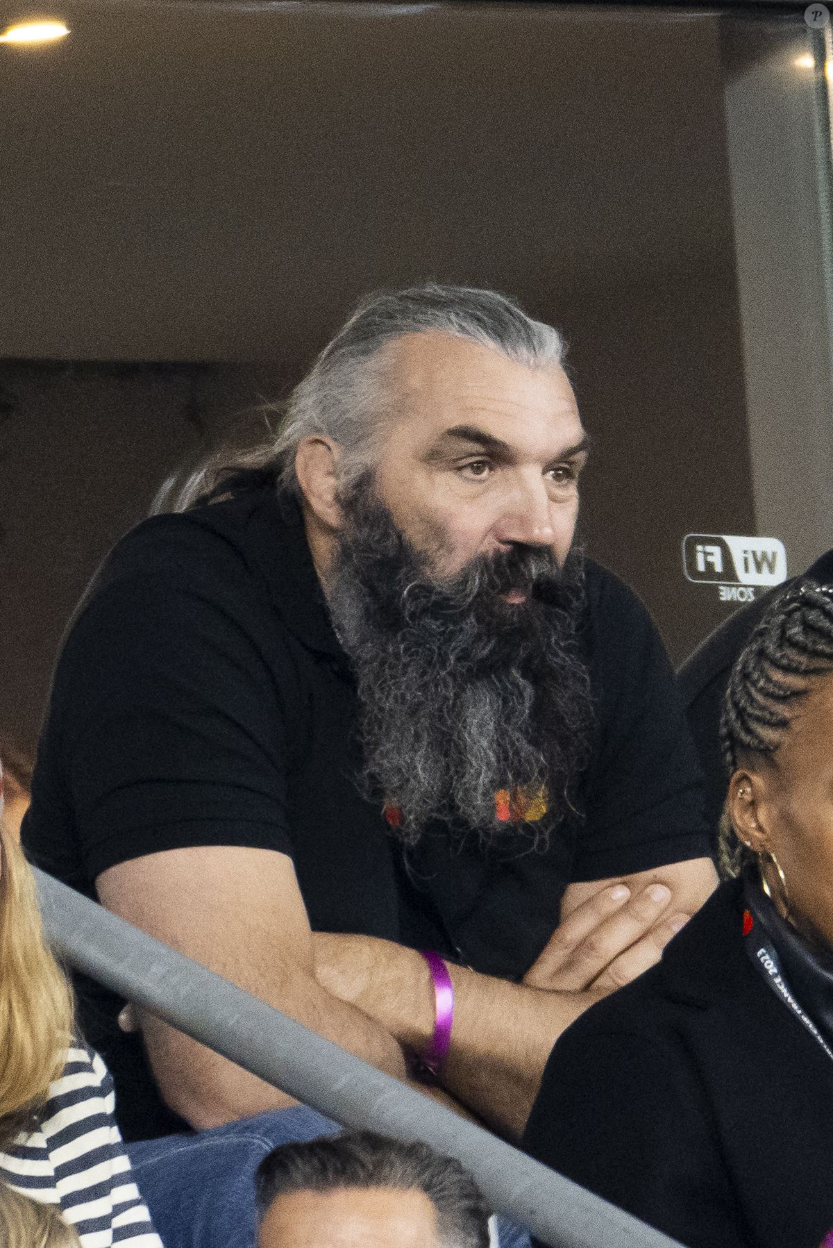 Photo : Sebastien Chabal - Personnalités à la finale de la coupe du ...