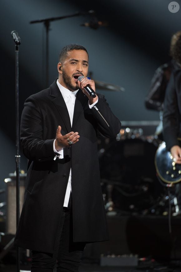 Que devient Slimane ? Le chanteur sort du silence après 4 mois, son amie Vitaa réagit : Le ...