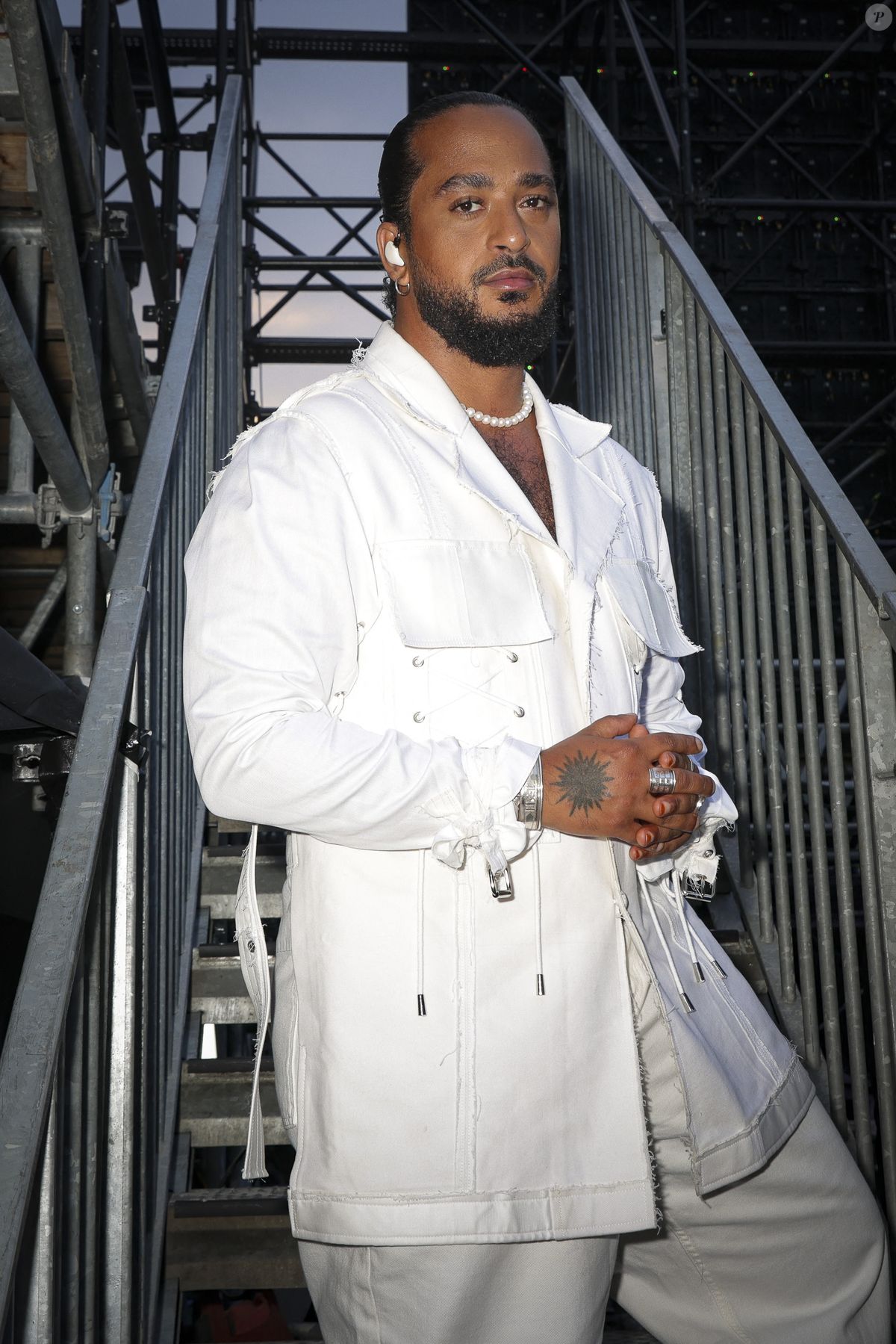 Vidéo : Slimane s’offre une parenthèse dans un lieu paradisiaque à 15 ...