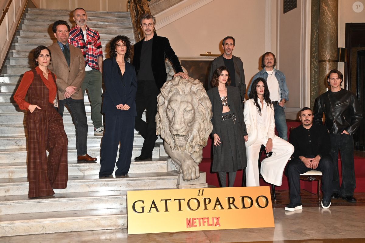Photo : Laura Luchetti, Richard Warlow, Giuseppe Capotondi, Astrid ...