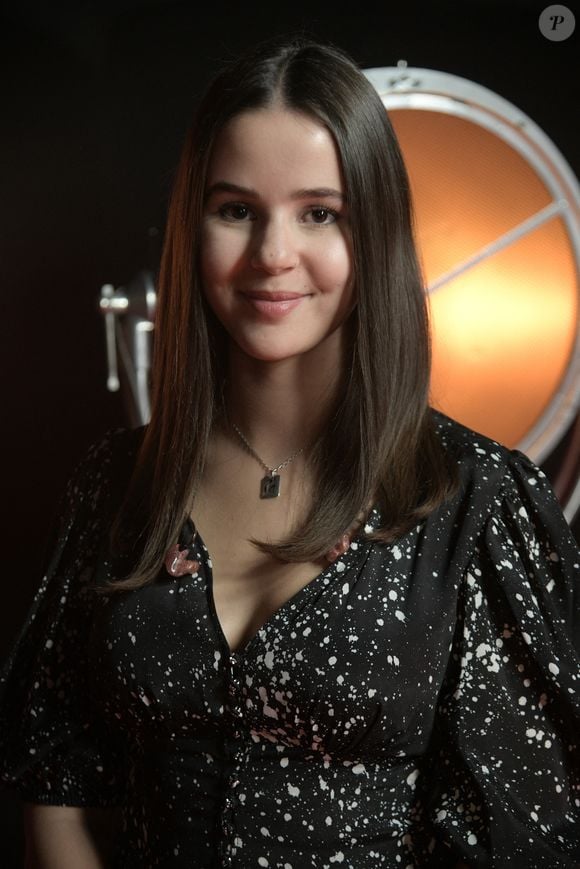 Grande première pour Marina Kaye : la chanteuse de 28 ans est enceinte ...