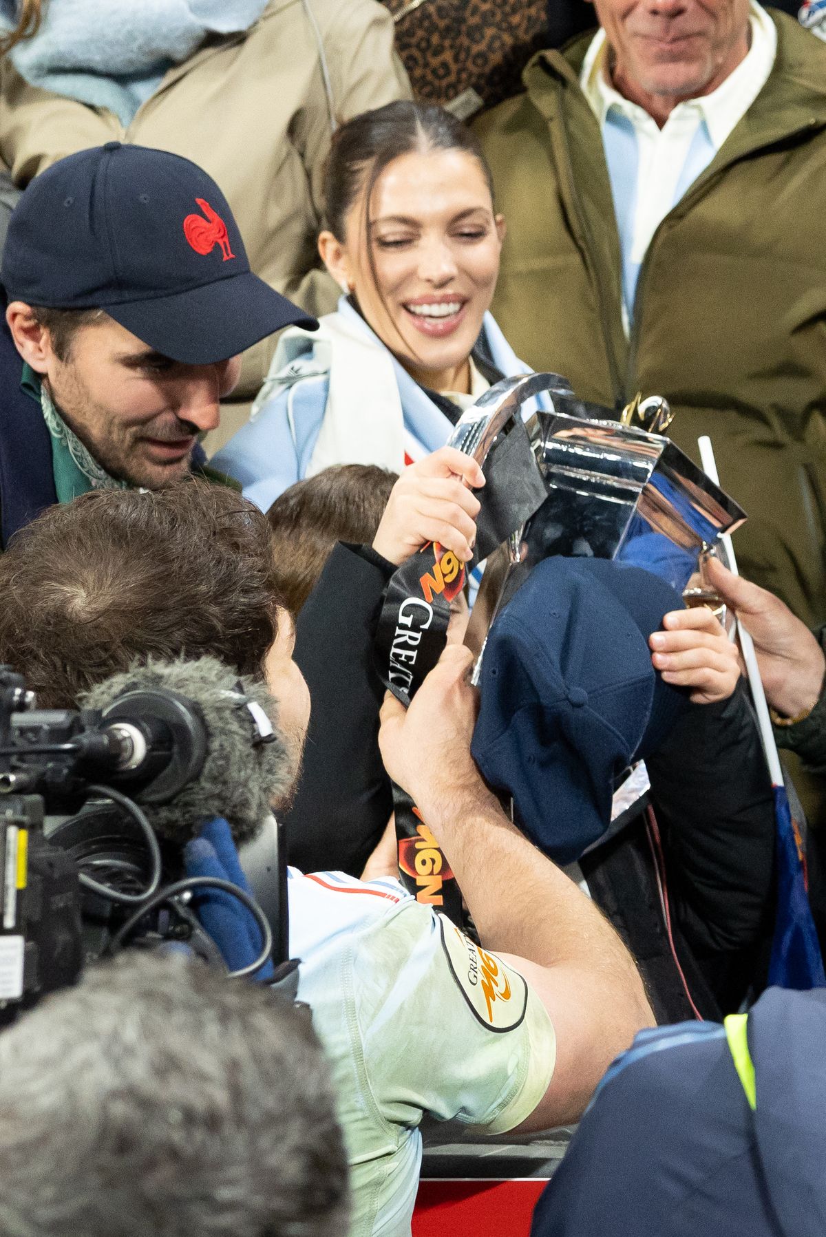 Photo : Exclusif - Clément, frère d'A.Dupont, Iris Mittenaere lors du ...