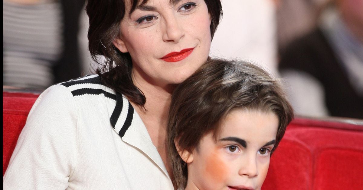 Les rares mots de Lio sur le père de son fils Diego, un banquier qui a ...