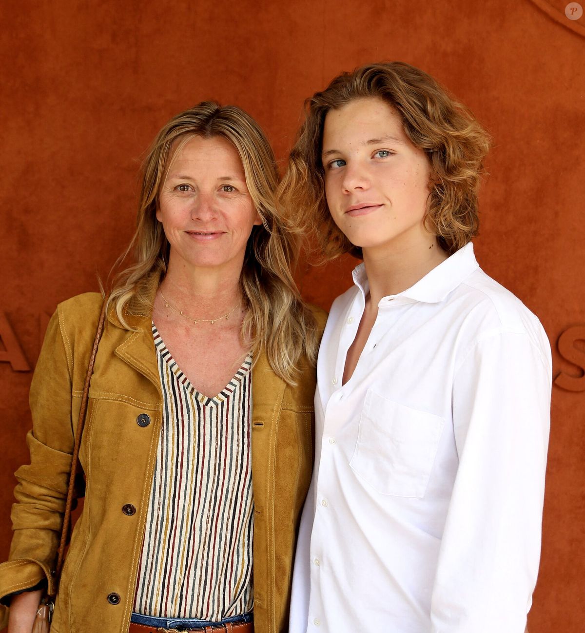 Photo : Sarah Poniatowski et son fils Roman s'offrent une expérience ...