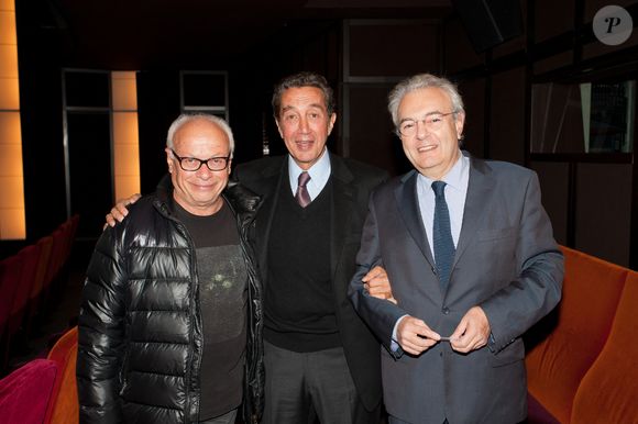 Obsèques de Claude Berda à Bagneux : Arthur et Xavier Niel présents ...
