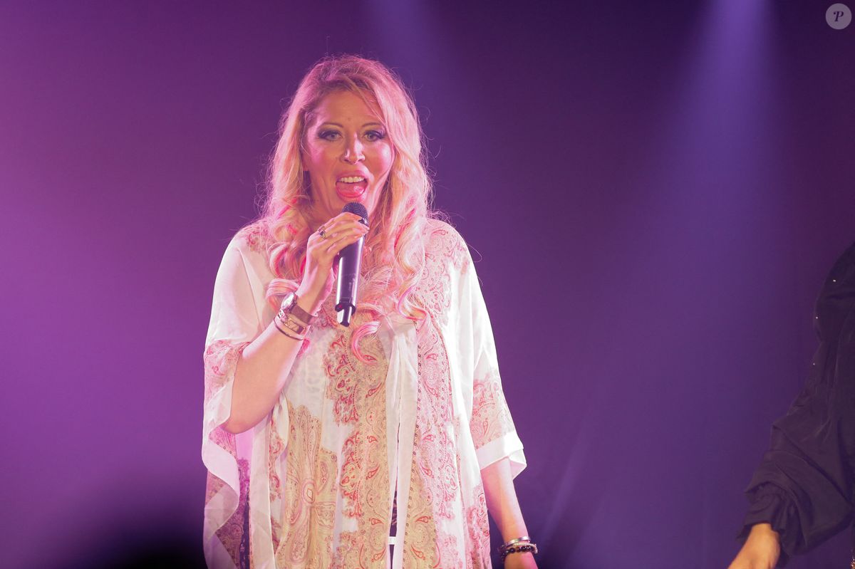 Photo : Loana (Loana Petrucciani) - Concert de Eryl Prayer (sosie d ...