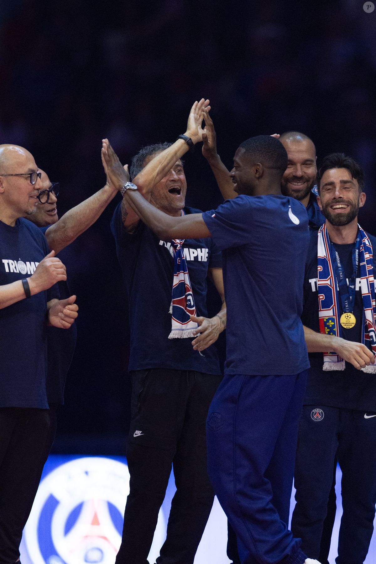 Photo : Ousmane Dembélé - Célébration de la victoire du Paris Saint ...