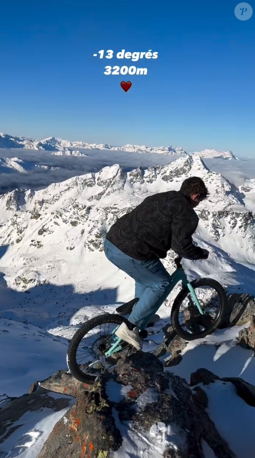 Vidéo : Car lors de l'annonce, il semblait avoir le regard triste ...