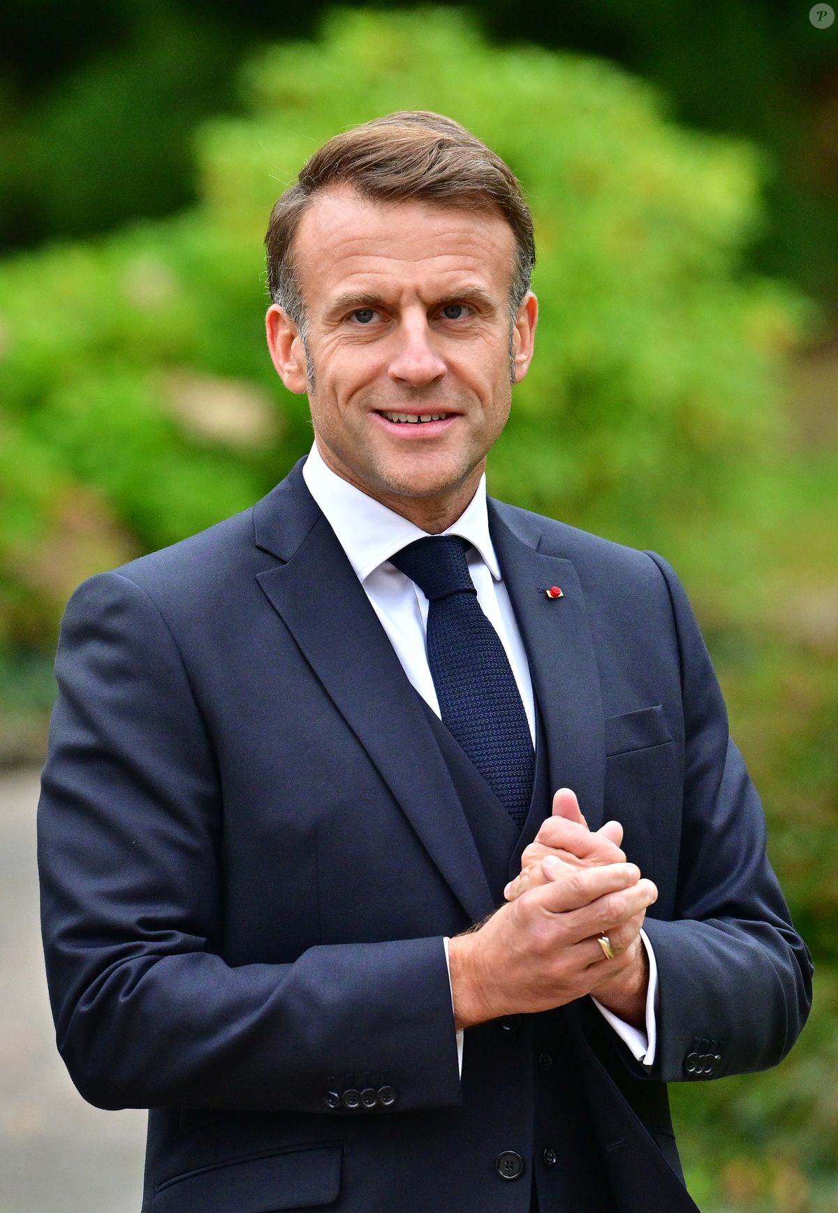 Photo : Le président français Emmanuel Macron au château de Senningen ...